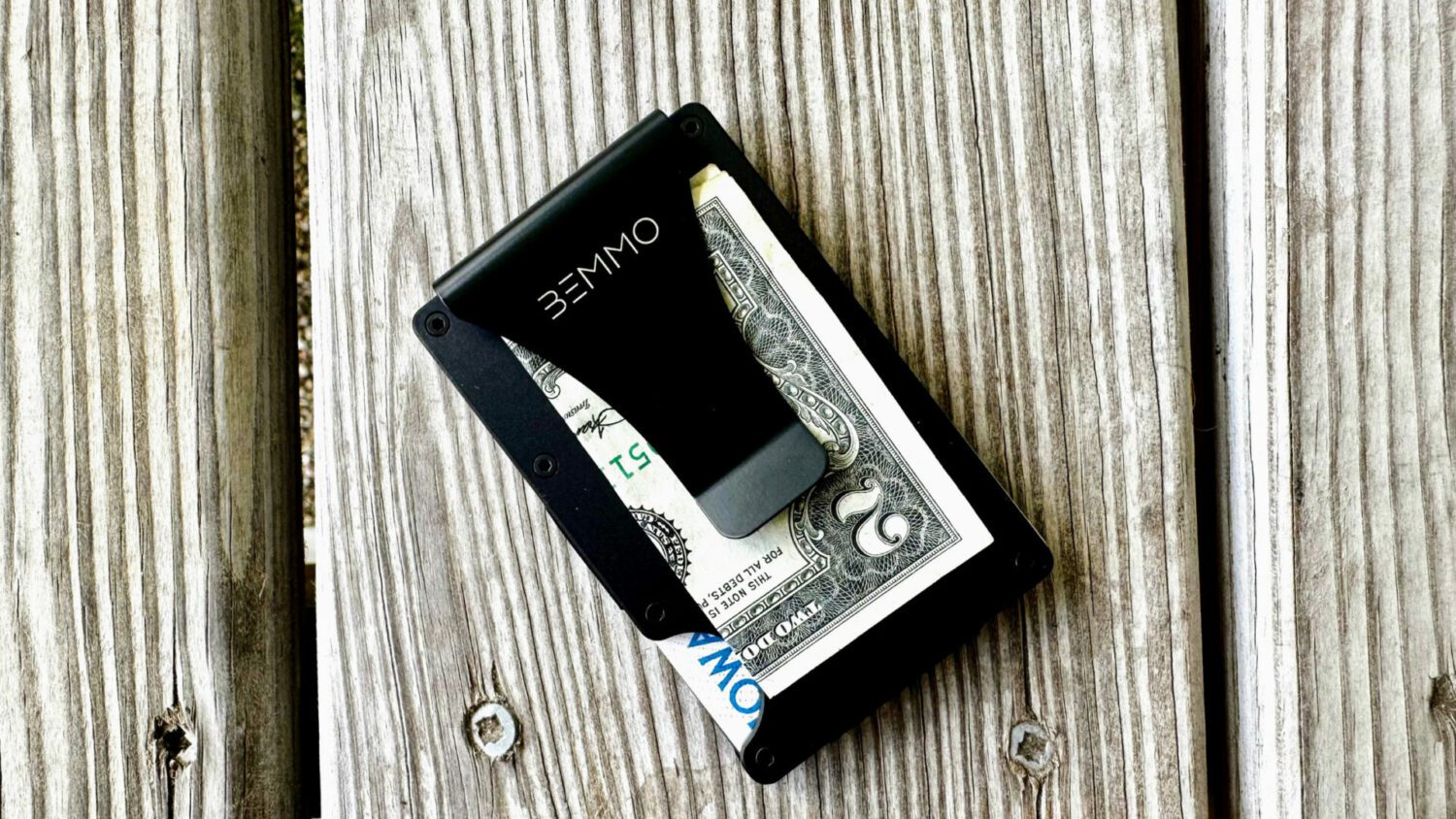 Bemmo Slim Minimalist Credit Card Wallet: A Game-Changer for Your ...