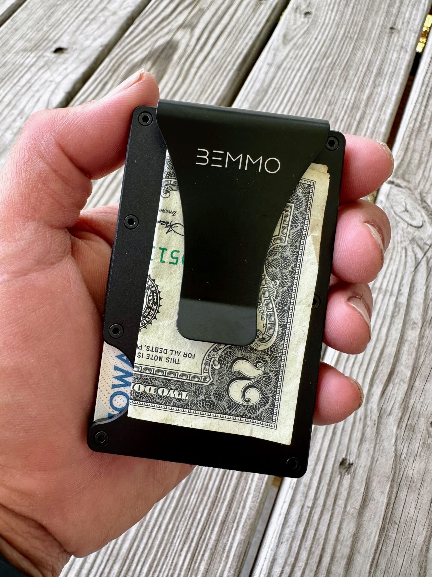 Bemmo Slim Minimalist Credit Card Wallet: A Game-Changer for Your ...