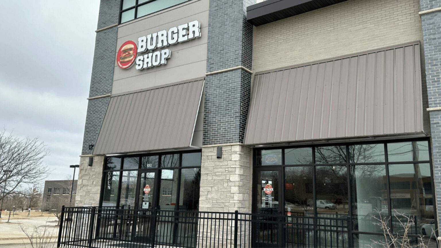 Burger Shop Review: A Fresh Take on Classic Burgers - Tony Reviews Things