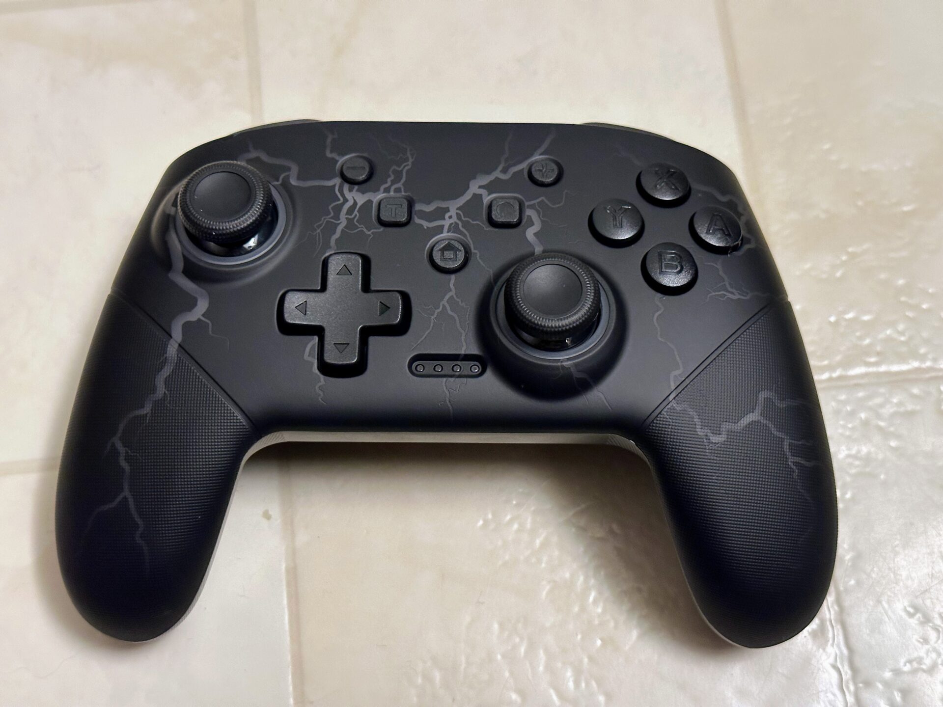 VOYEE Switch Controller Review: The Flashiest Controller Under $25? - Tony Reviews Things